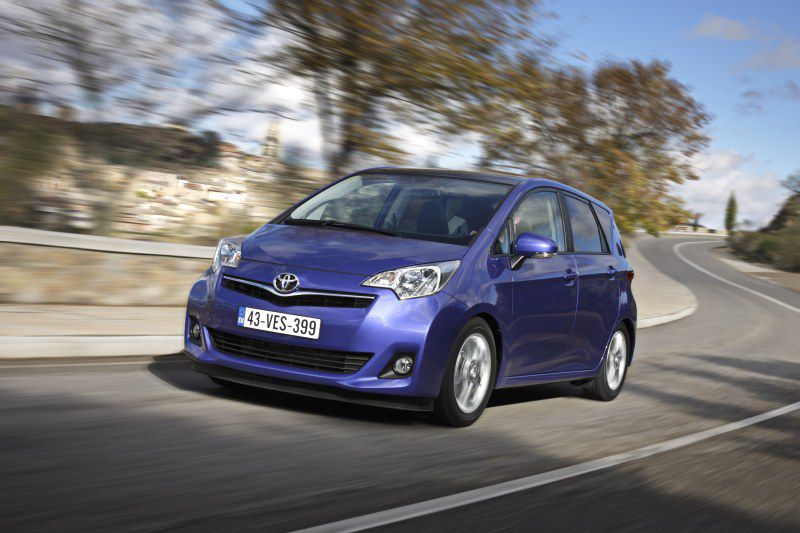 Toyota Verso-S technical specifications and fuel economy